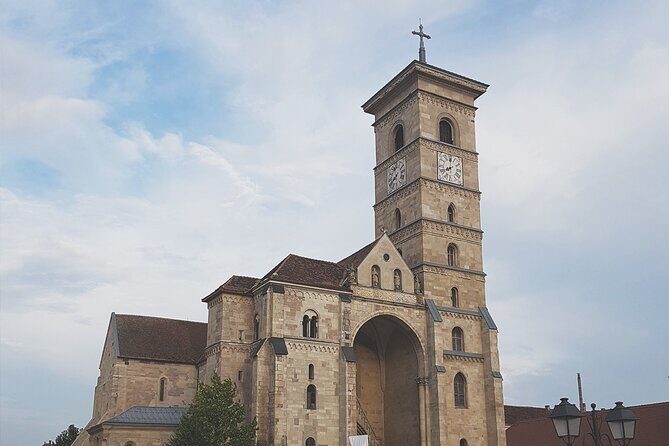10-Day Private Tour of Romania with Pick Up - A Day-by-Day Breakdown: What to Expect