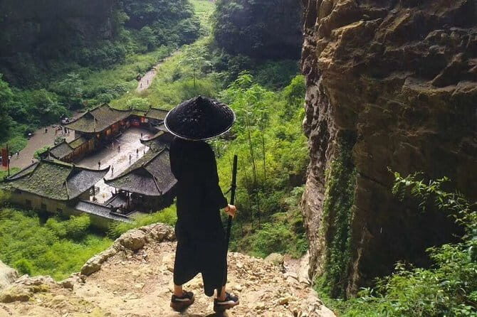 10-Day Private tour to Xi'an,Chongqing,Yangtze River Cruise and Zhangjiajie - FAQs