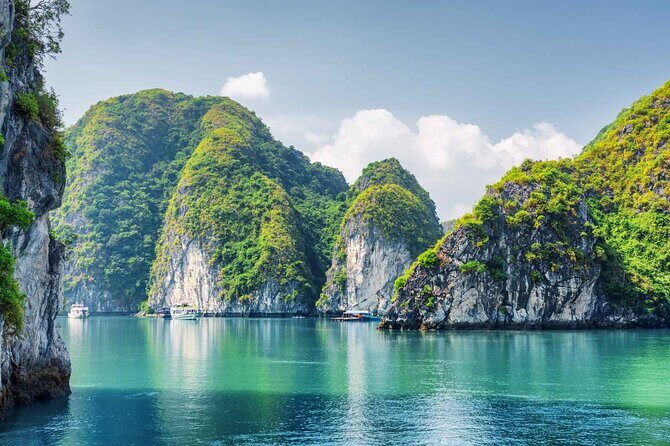 10-Day Vietnam Itinerary | Luxurious Discovery | Best 2025-26 - A Closer Look at the Itinerary