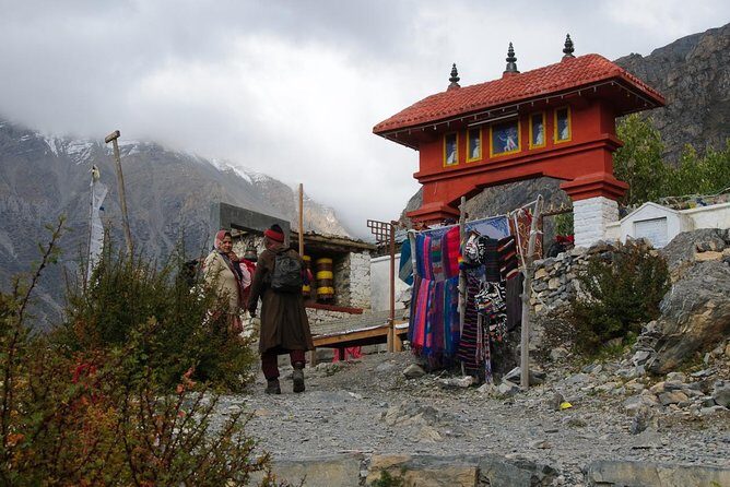 10 days Annapurna High Camp Trek - Key Points