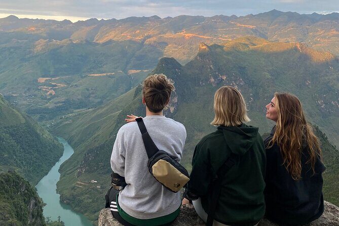 10 Days Private Tour in Secret Paths of Northern Vietnam - Day 4 & 5: From Mu Cang Chai to Sapa and Bac Ha