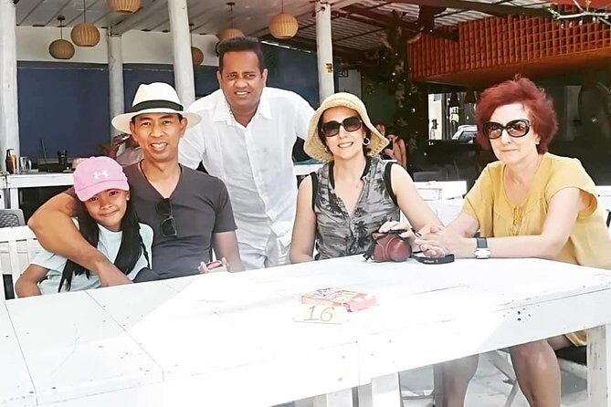 10 Days Tour in Sri Lanka (Hotels with Breakfast & Luxury Car) - FAQ