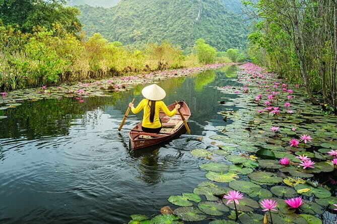 10-Hour Perfume Pagoda Private Tour in Hanoi - A Detailed Look at the Perfume Pagoda Private Tour