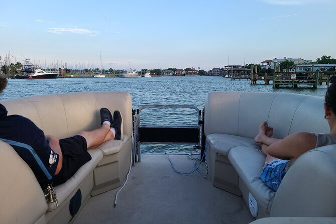 10 Passenger Pontoon Boat Rentals - The Experience in Practice: A Closer Look