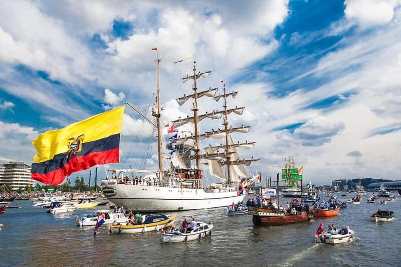 100-min Luxury SAIL 2025 Cruise with Open Bar & Views - Key Points