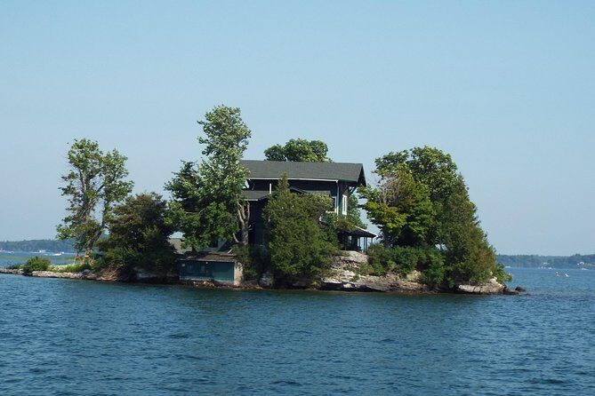 1000 Islands Canada (No passports required, Departing from the US - Introduction: What to Expect from the 1000 Islands Canadian Border Cruise