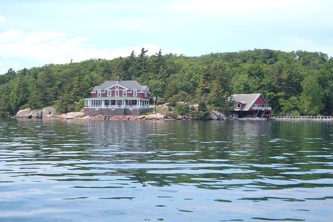 1000 Islands Canada (No passports required, Departing from the US - Who Will Love This Tour?