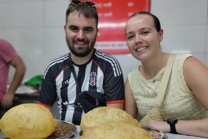 11 Street Foods of Old Delhi ChandniChowk Market with Local Guide - Exploring the Itinerary in Detail