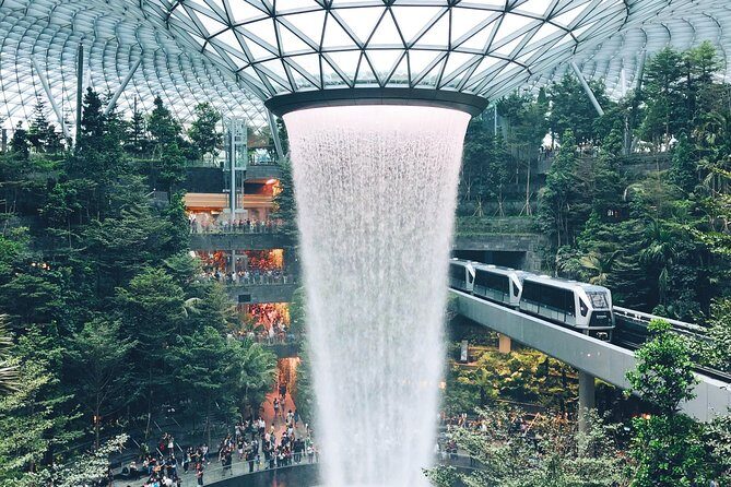 #11Hrs Singapore Escorted MPV Tour from Johor Bahru w' Tour Guide - The Sum Up: Who Should Consider This Tour?