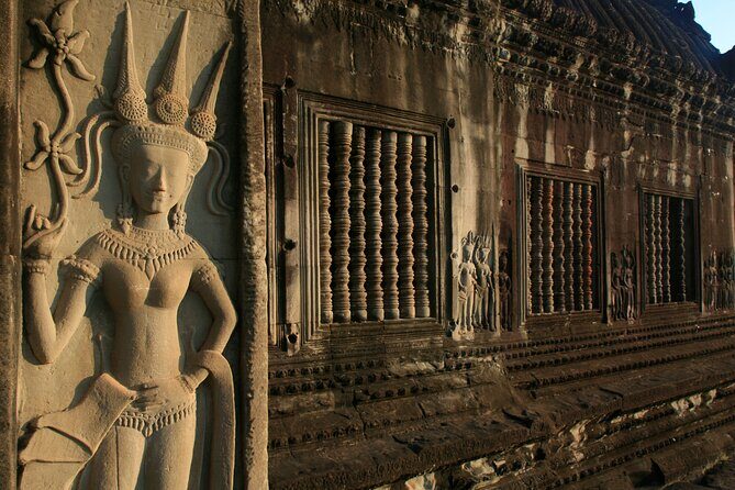 12-Day Private Tour of Vietnam and Cambodia from Hanoi - Crossing Borders to Cambodia