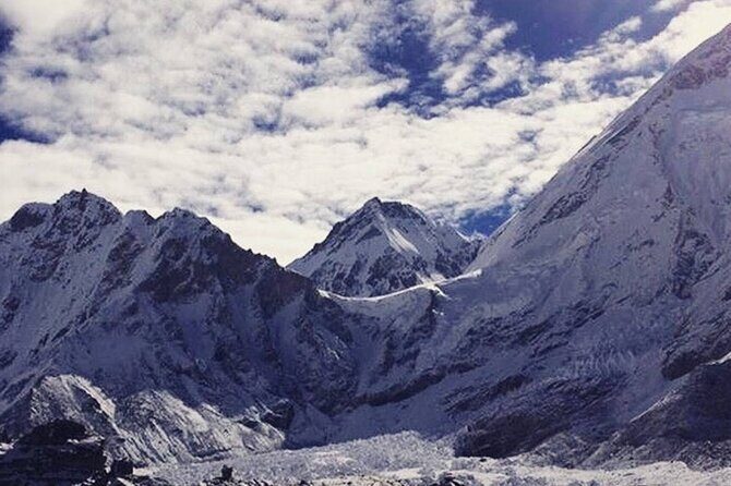 12 Days Everest Base Camp Trek - Days 7-8: Approaching Everest: Lobuche and Gorakshep