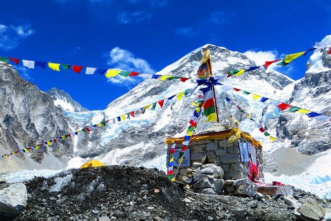 12 Days Everest Base Camp Trek from Kathmandu Nepal - Approaching the Khumbu Glacier