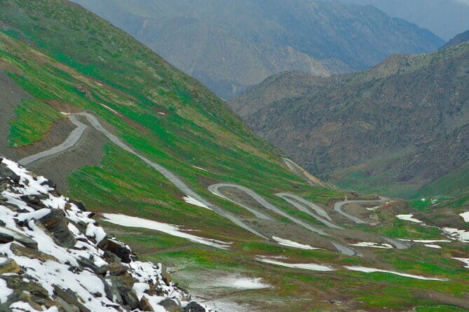 12 Days tour to Hunza and Skardu Valley Pakistan - Day 3: From Gilgit to Hunza — The Mountain Gateway