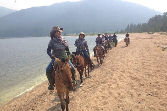 14-Day Private Tour from Gobi Desert to Steppe with Meals - Who Should Consider This Tour?