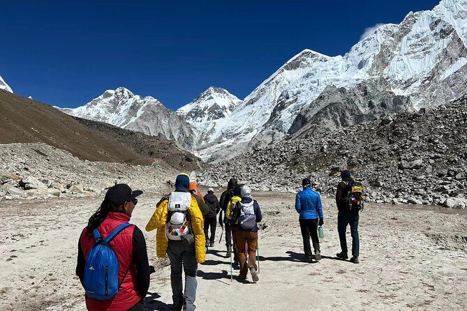 14 Days Everest Basecamp Trekking from Kathmandu - Acclimatization and the Charm of Namche Bazaar