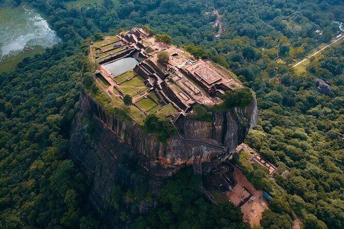 14 Days Tour in Sri Lanka - Fortnight Expedition with Luxury Hotels - Why Travelers Love This Tour