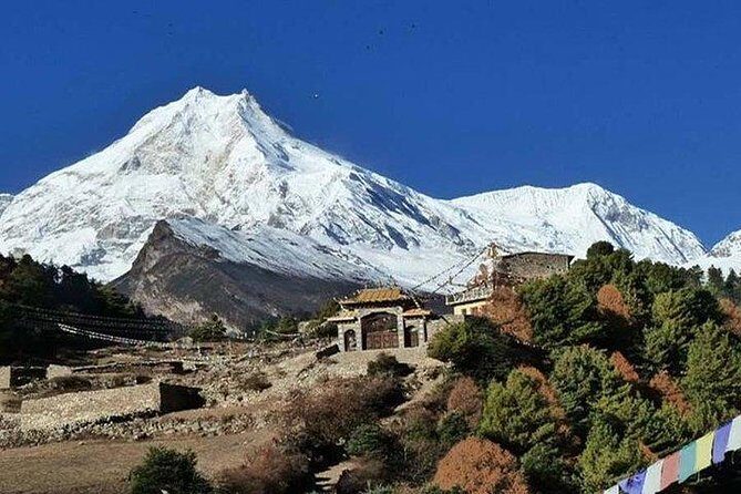 15 day Manaslu circuit trek tour - Key Points