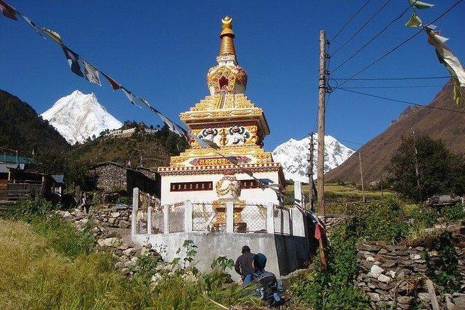 15 day Manaslu circuit trek tour - FAQ