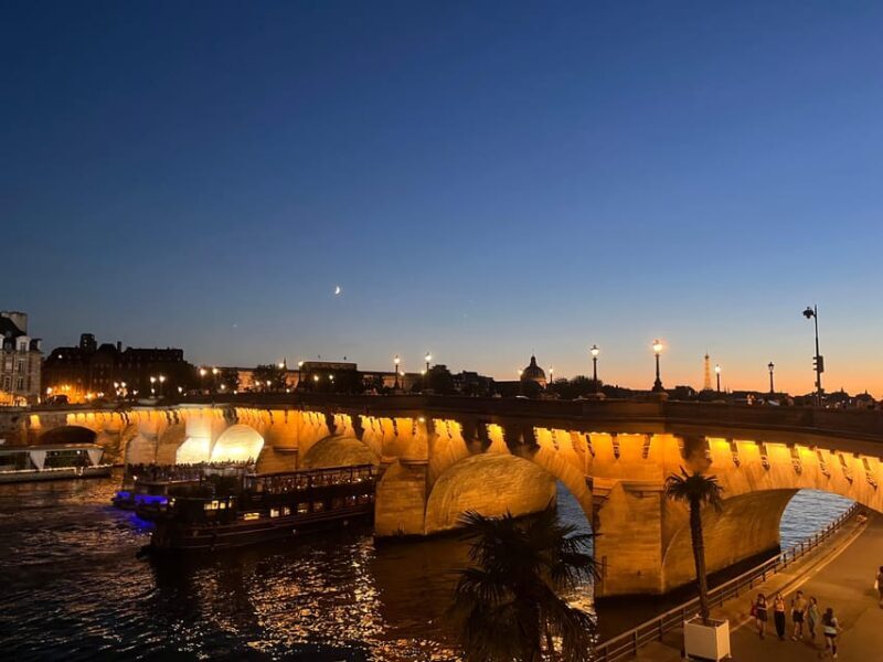 1,5 hour Running Tour in Paris for intermediate to advanced - Exploring the Itinerary in Detail