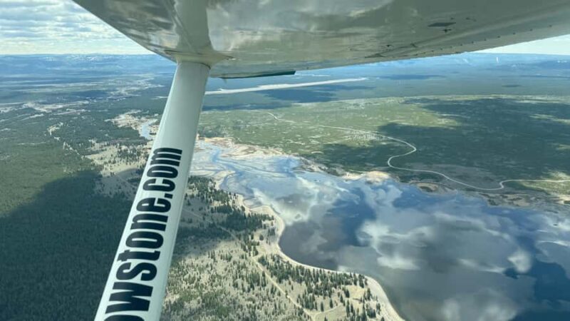 15-Minute Yellowstone Scenic Flight from West Yellowstone - Key Points