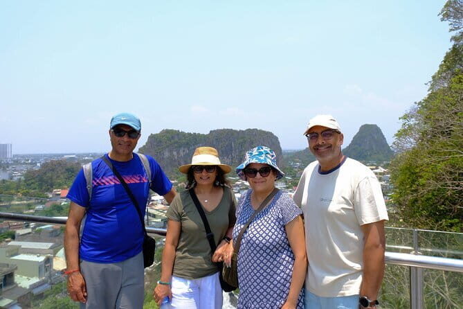 150-Minute Morning Old Town Photo Walk - Photography Tips and Skill Building