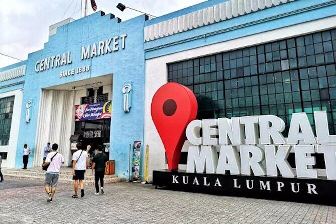 16 Hours Private Highlights Tour to Kuala Lumpur from Singapore - Cultural Immersion: Central Market and Thean Hou Temple