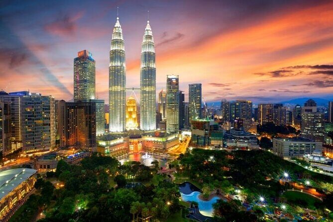 16 Hours Private Highlights Tour to Kuala Lumpur from Singapore - Price and Value Analysis