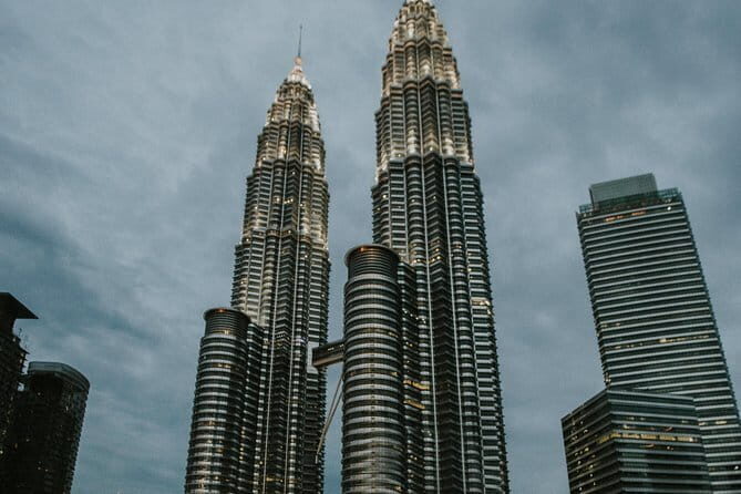 *16 Hrs Kuala Lumpur Van Tour from Ipoh w' Tour Guide - Key Points