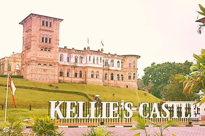 *16 Hrs Kuala Lumpur Van Tour from Ipoh w' Tour Guide - Kuala Lumpur’s Historic Independence Square