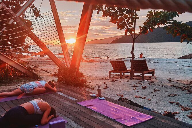 17:00pm Beachfront Seaview yoga class at Keiritas Yoga Shala - Key Points