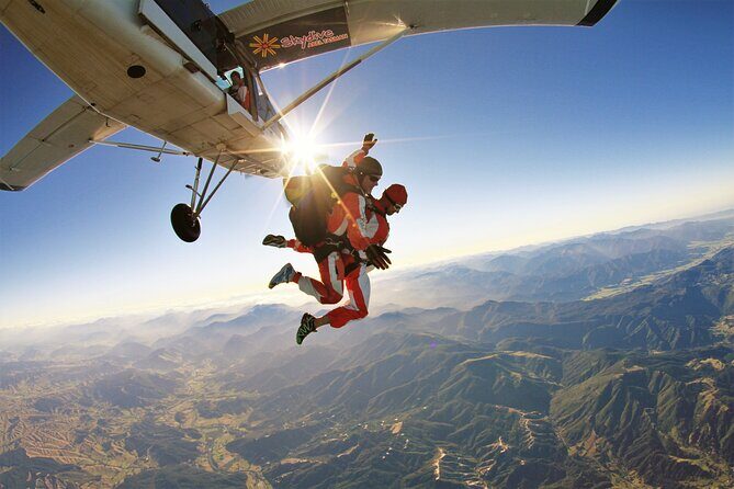 18,000ft Tandem Skydive over Abel Tasman - Pricing and Value