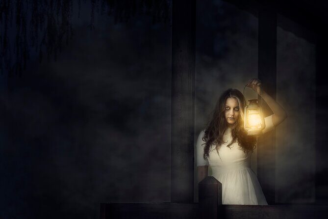1900 Storm on the Strand Ghost Tour - Review Highlights and Common Themes