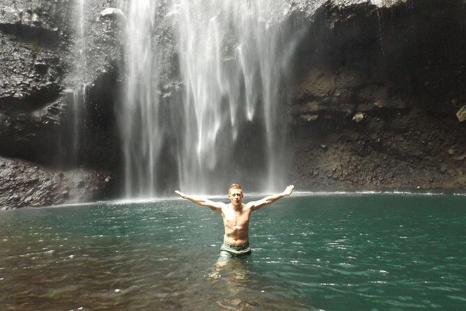 1Day - Bromo Sunrise Tour via Surabaya (Private Tour) - An In-Depth Look at the Tour Itinerary