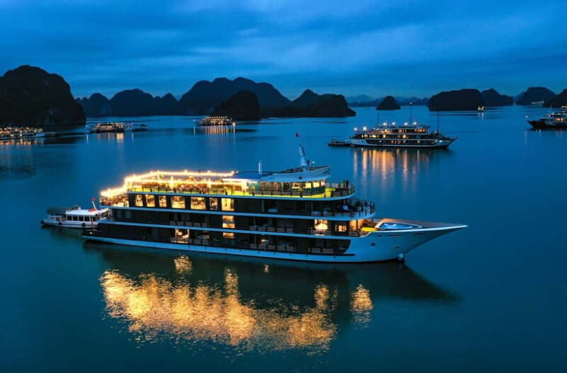 2/3-Day Halong & Lan Ha Bay Doris 5* Cruise balcony, bathtub - An In-Depth Look at the Doris 5 Cruise Experience