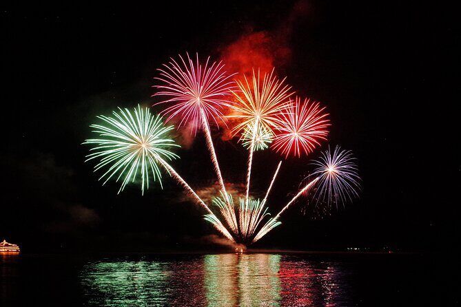 2.5 Hour Private Sunset Fireworks Sail - FAQ