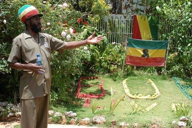 2.5-Hours Nine Miles & Bob Marley's Mausoleum Private Tour - Key Points