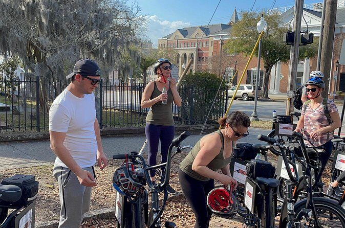 2.5 Hr E-Bike tour of Wilmington's History, Haunts & one Haunted Pub - Value and Overall Impression