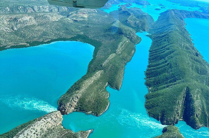 2.5hr Non Stop Incredible Islands Tour - Key Points