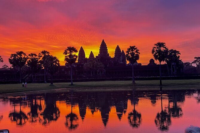 2 Day Angkor Wat Kulen Mountain Beng Mealea Floating Village Tour - Exploring the Temples and Natural Wonders of Siem Reap