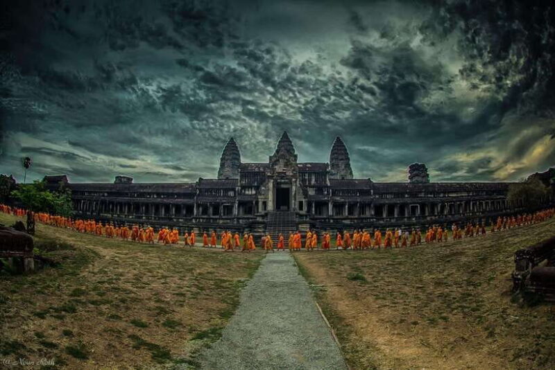 2-Day Angkor Wat With Small, Big Circuit & Banteay Srei Tour - Key Points
