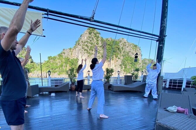 2-Day Bai Tu Long Bay Cruise Tour in Vietnam - Who Should Book This Trip?