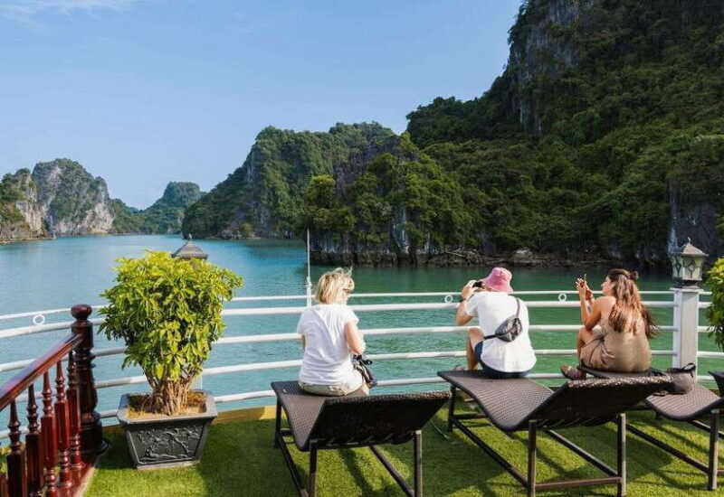 2-Day Bai Tu Long Bay Cruise with Activities - Introduction: What Makes This Cruise Worth Considering?