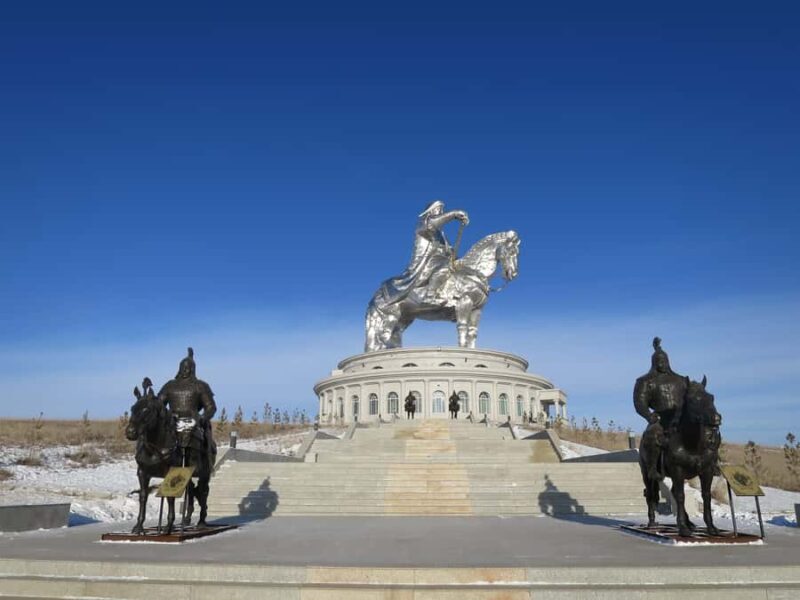 2-Day Chinggis Khaan Equestrian Statue - Terelj NP - Key Points
