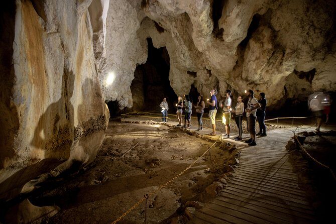 2 Day Daintree Rainforest and Chillagoe Outback Tour - Who Will Love This Tour?