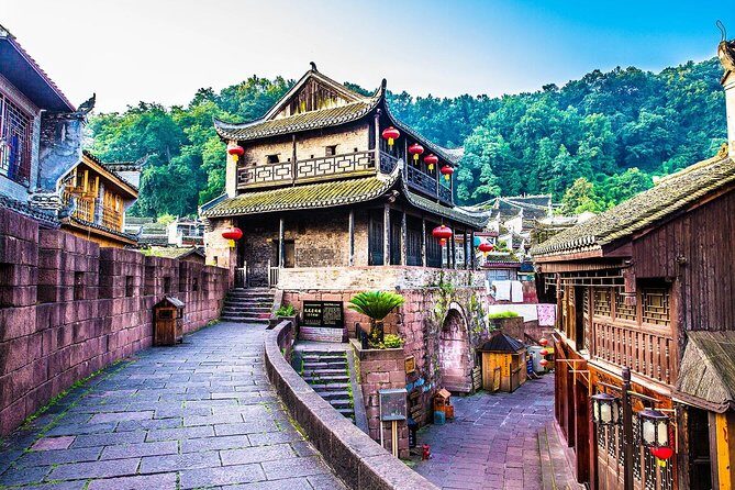 2-Day Fenghuang Old Town and Dehang Miao Village Private Tour with Accommodation - Real Travelers Insights
