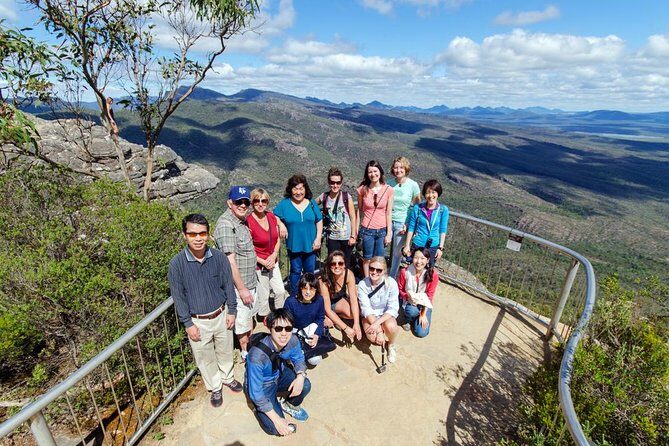 2-Day Great Ocean Road and Grampians Tour Roundtrip from Melbourne - Key Points:
