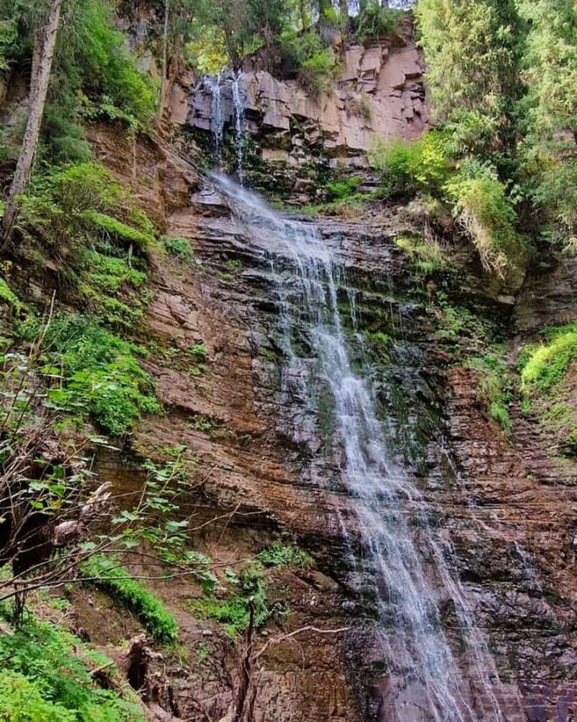 2-day group tour along the southern coast of Issyk-Kul lake - Skazka Canyon and the colorful landscapes of Day 2