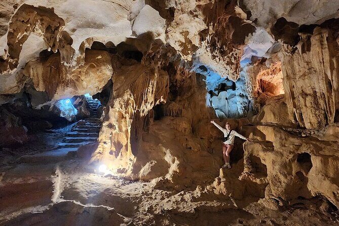 2-Day Guided Bai Tu Long Bay Boutique Cruises From Ninh Binh - FAQs