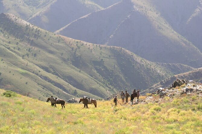 2-Day Horse Riding Discovery Tour in the Nuratau Mountains - Key Points