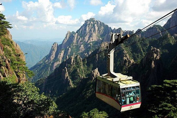 2-Day Huangshan and Hongcun Village Private Tour from Hangzhou by Bullet Train - Key Points